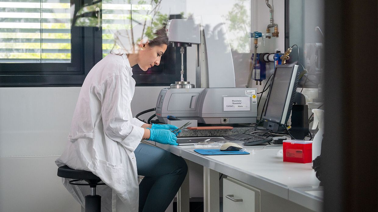 TU München stellt multifunktionales Pflaster für Wundschutz und -heilu ...