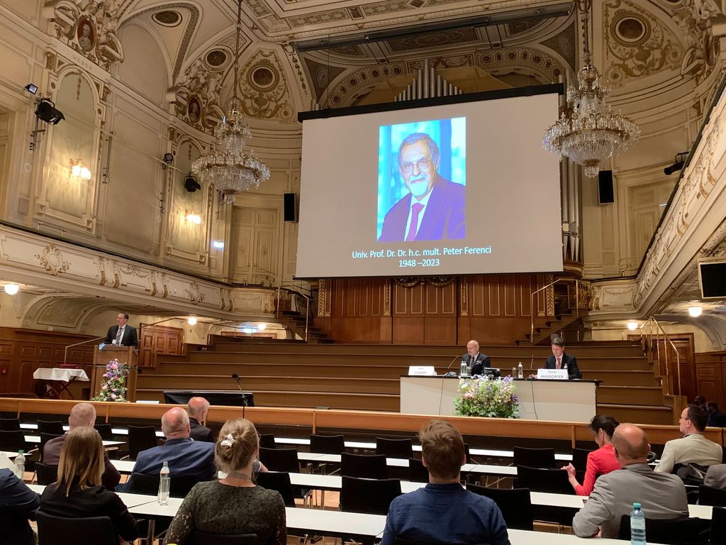 Stunde der Gesellschaft - Gastroenterologie - Universimed - Medizin im ...